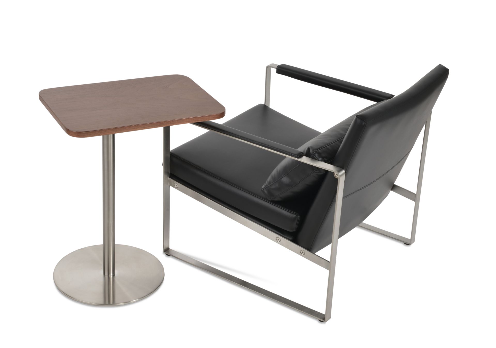 Zara Small Lounge Chair |Modern Luxury Furniture Store in Paramus, NJ